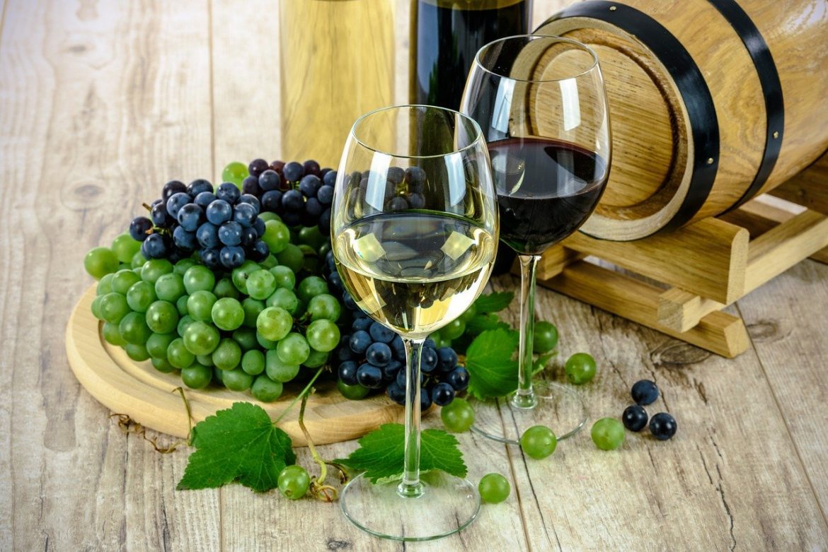 The Best Cooking Wine: Things You Must Know About Cooking Wines | Iupilon